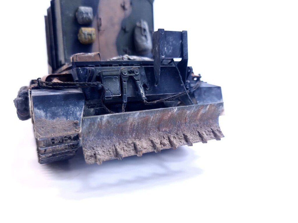 1/35 Amusing Hobby FV 4005 Stage II - Armor - Finescale Modeler Forum