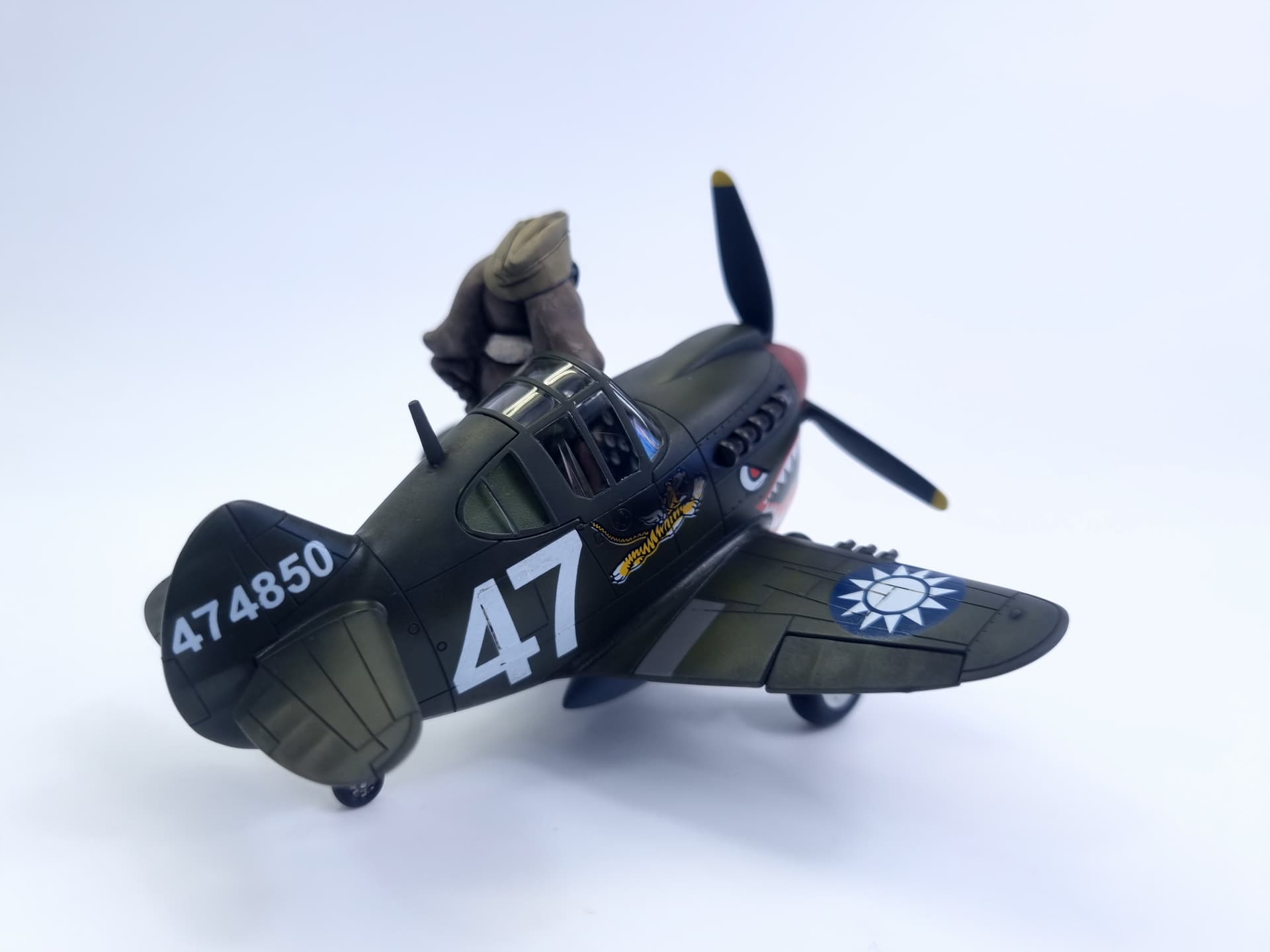 Tiger Models Cute Series Curtiss P-40 Warhawk and pilot - Aircraft - Finescale Modeler Forum