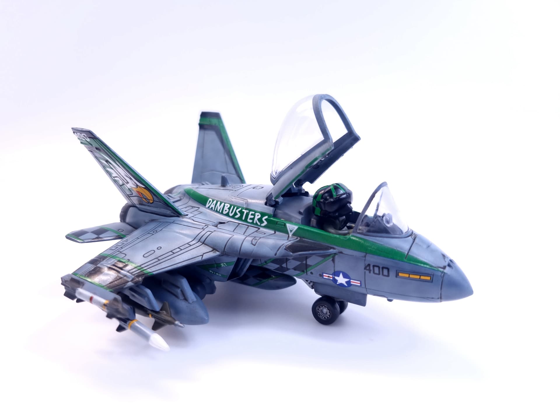 Freedom Models Compact Series F/A-18's E and F - Aircraft - Finescale ...