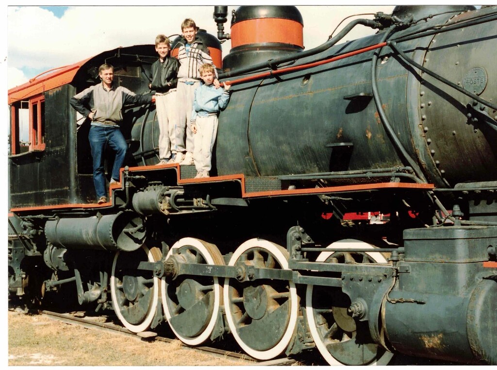 Help Identifying this Steam Locomotive - General - Trains.com Forums