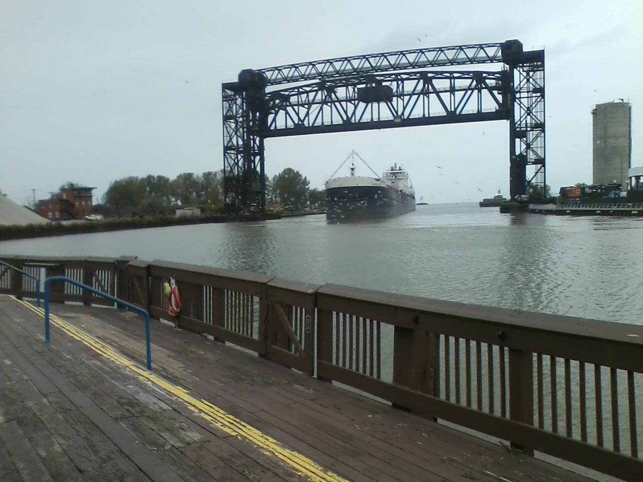 "Low bridge: everybody down!" - Trains Magazine - Trains.com Forums