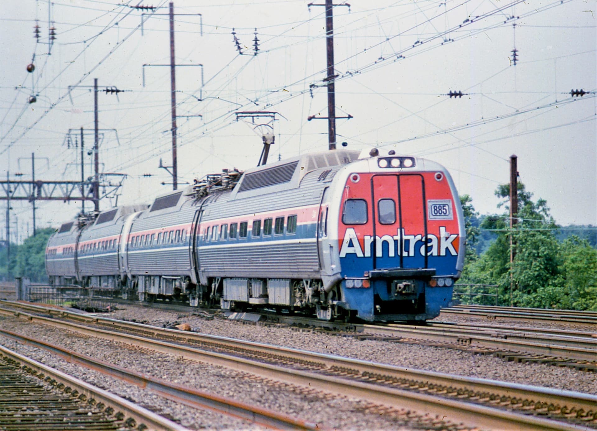 Early Amtrak on the NEC in New Jersey - Classic Trains General ...