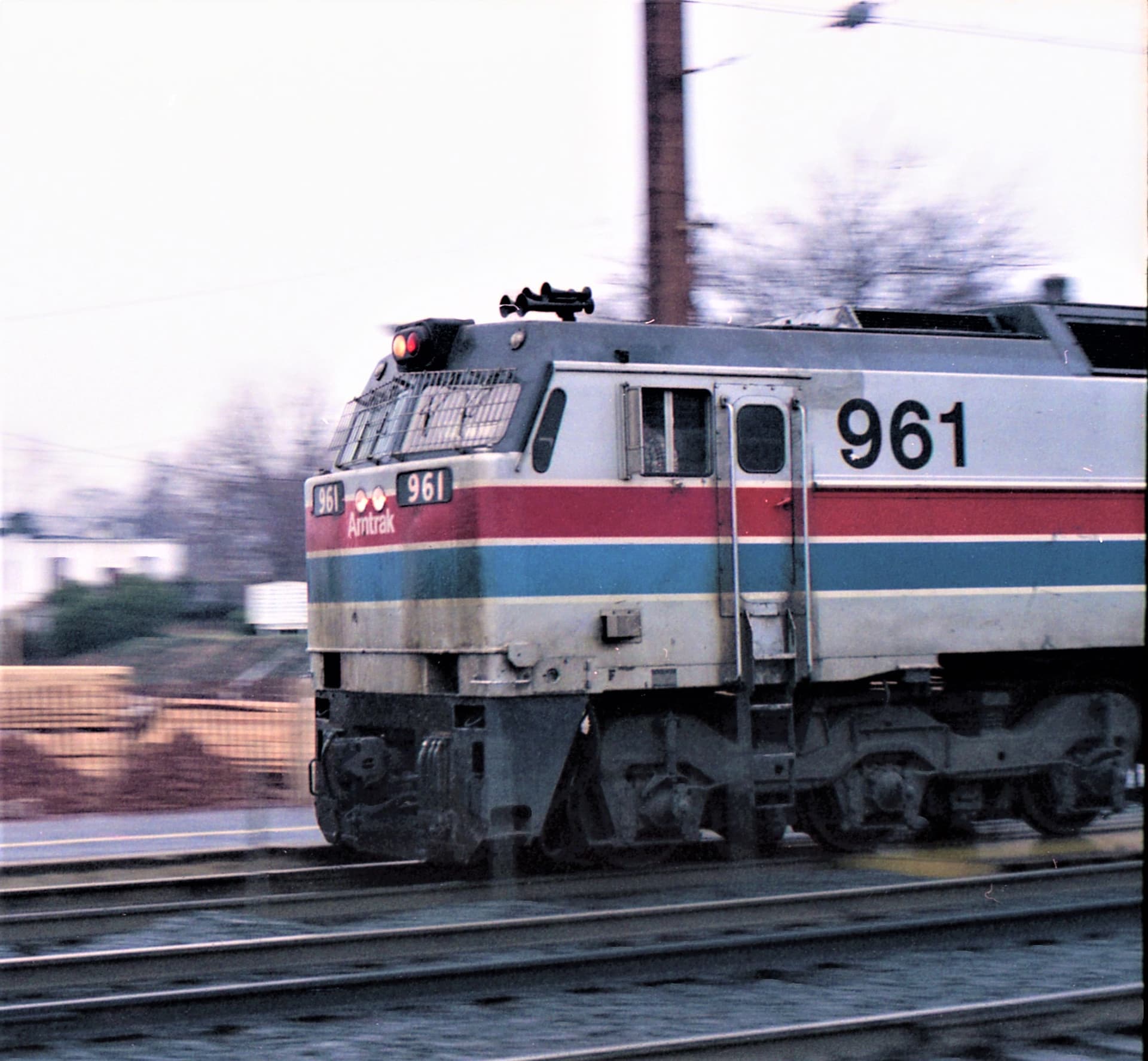 Early Amtrak on the NEC in New Jersey - Classic Trains General ...
